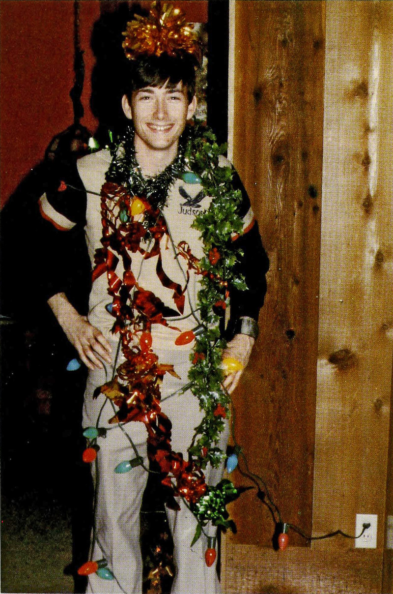 Abecedarian : Disguised as a Christmas Tree